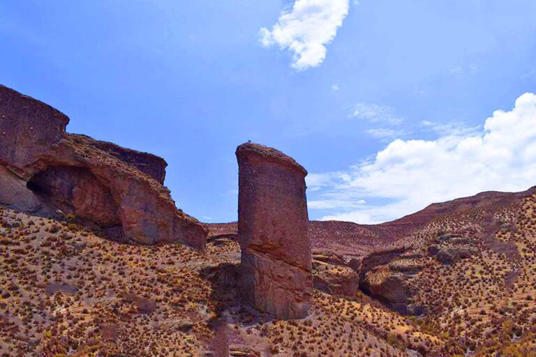 Se hace viral «El falo de piedra que ayuda a la fertilidad» ubicado en ...
